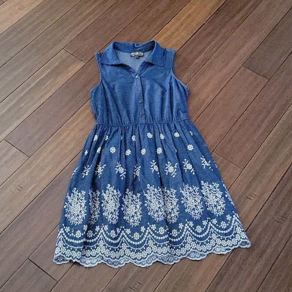 J Gee | Dresses | J Gee Denim Dress | Poshmark